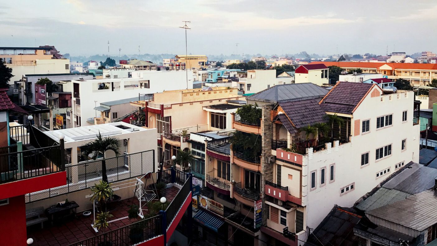 Chủ đề: The area you live in | Bài mẫu IELTS Speaking Part 1